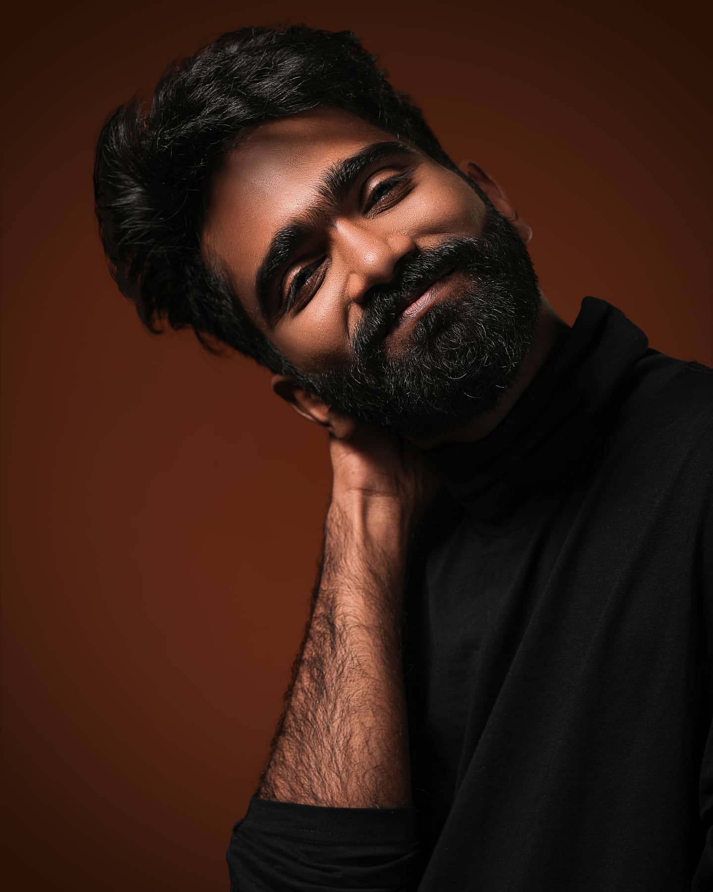 Pradeep Ranganathan Photos: Find Latest HD Images, Pictures, Stills ...