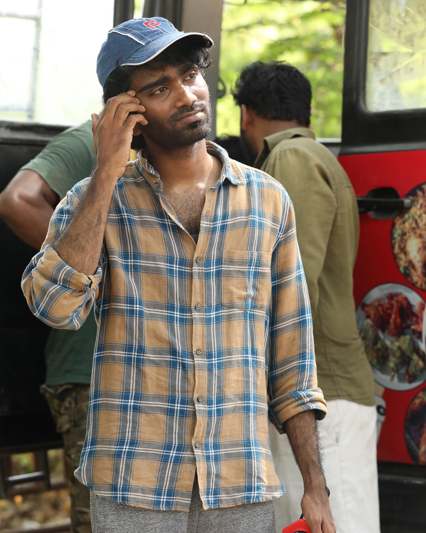 Pradeep Ranganathan Photos: Find Latest HD Images, Pictures, Stills ...