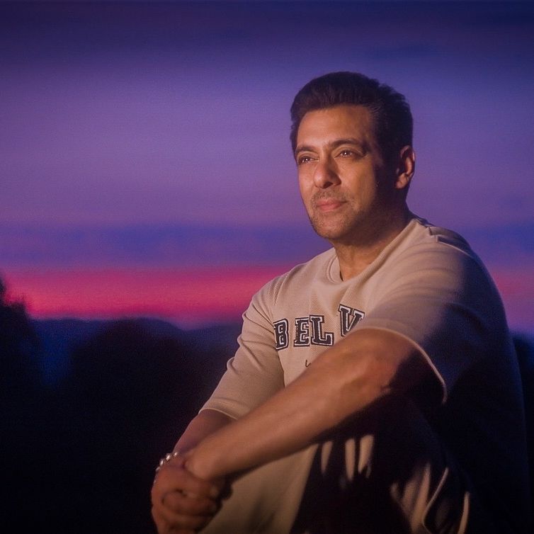 Salman Khan's First Appearance | Salman Khan Latest Photos | Salman ...