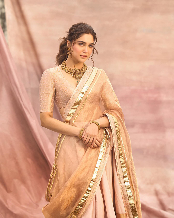 Sharvari Wagh | Sharvari Wagh Latest Photos | Sharvari Wagh Instagram ...