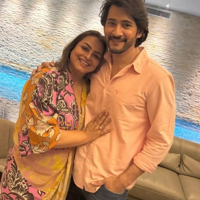 Shilpa Shirodkar Photos: Find Latest HD Images, Pictures, Stills & Pics ...