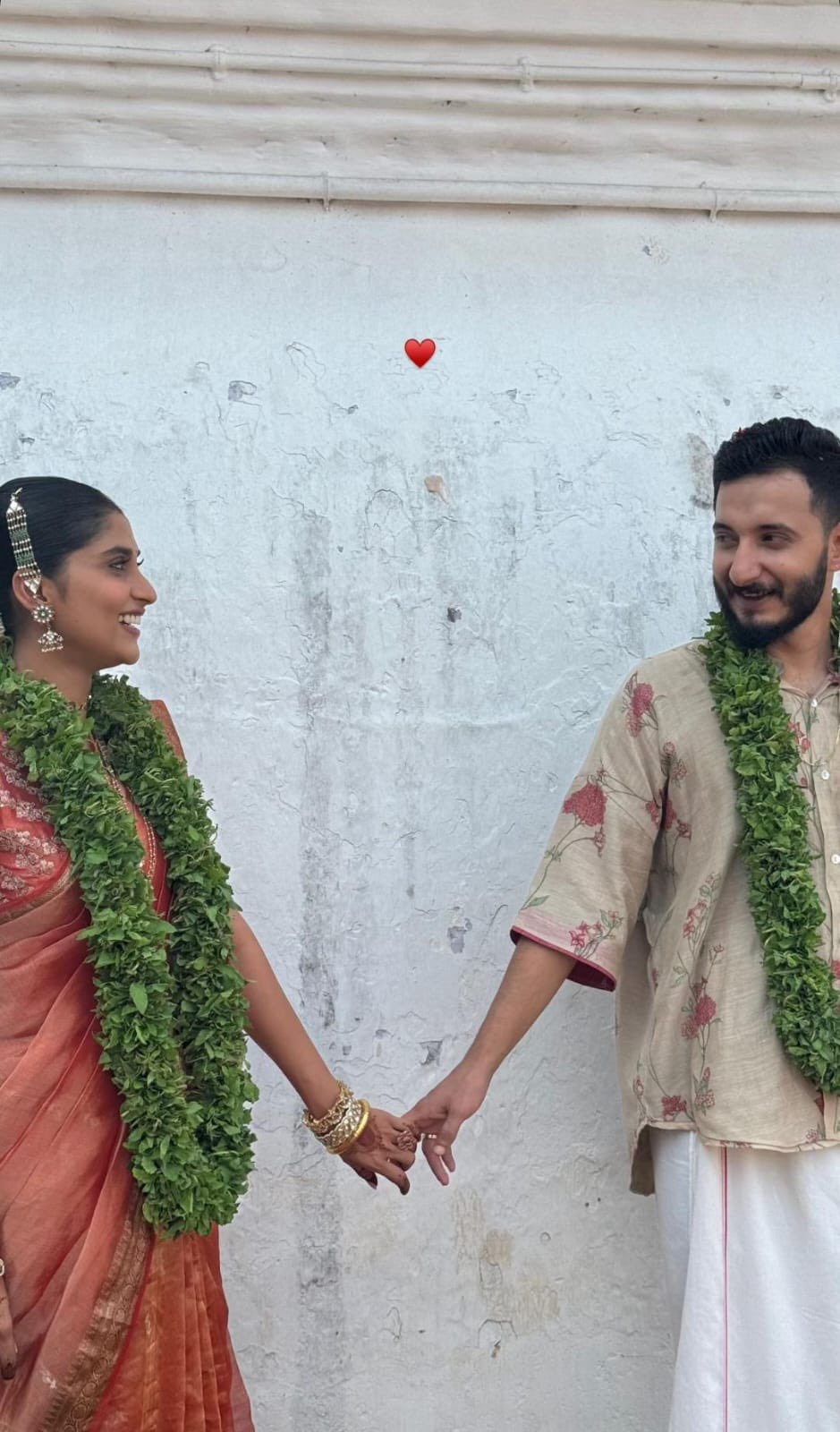 Sushin Shyam and Uthara Krishnan Tie the Knot | Sushin Shyam and Uthara ...