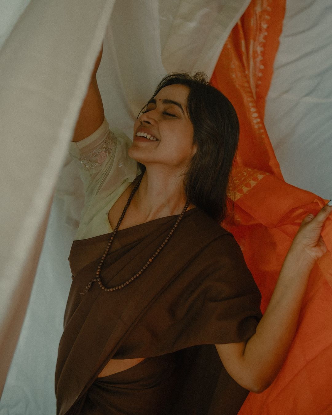 Tamil Bigg Boss Season 8: Who Is Tharshika? Movies, Age, Biography ...