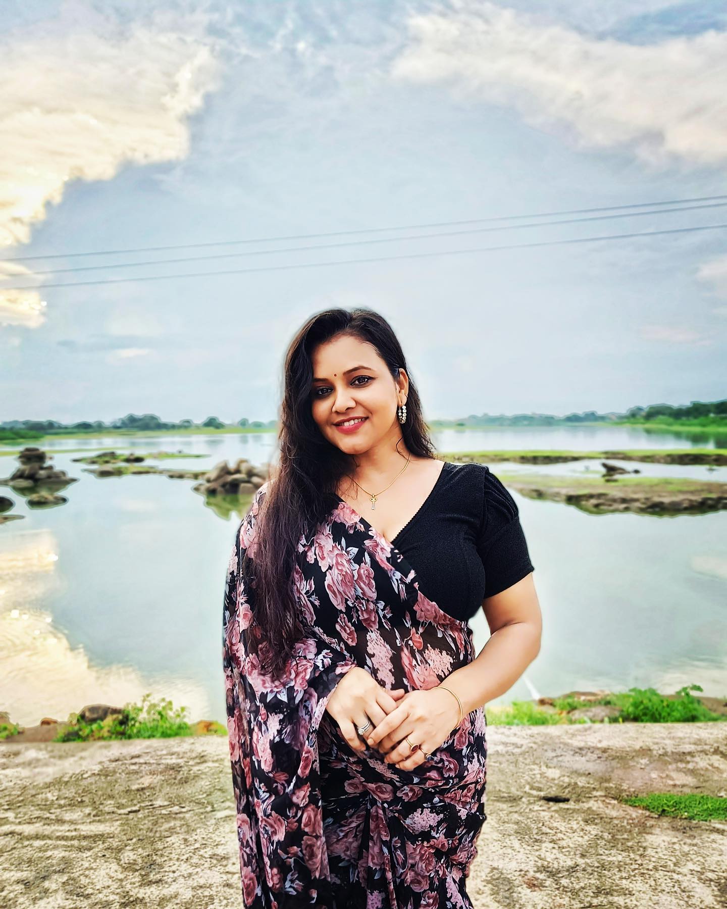 Ullu App Actress Priya Gamre: Biography, Photos, Lifestyle, Web Series ...