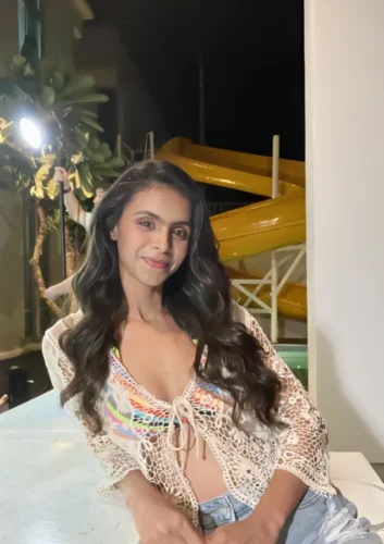 Ullu App Actress Sofia Shaikh| Sofia Shaikh Biography | Sofia Shaikh Lifestyle | Sofia Shaikh ...