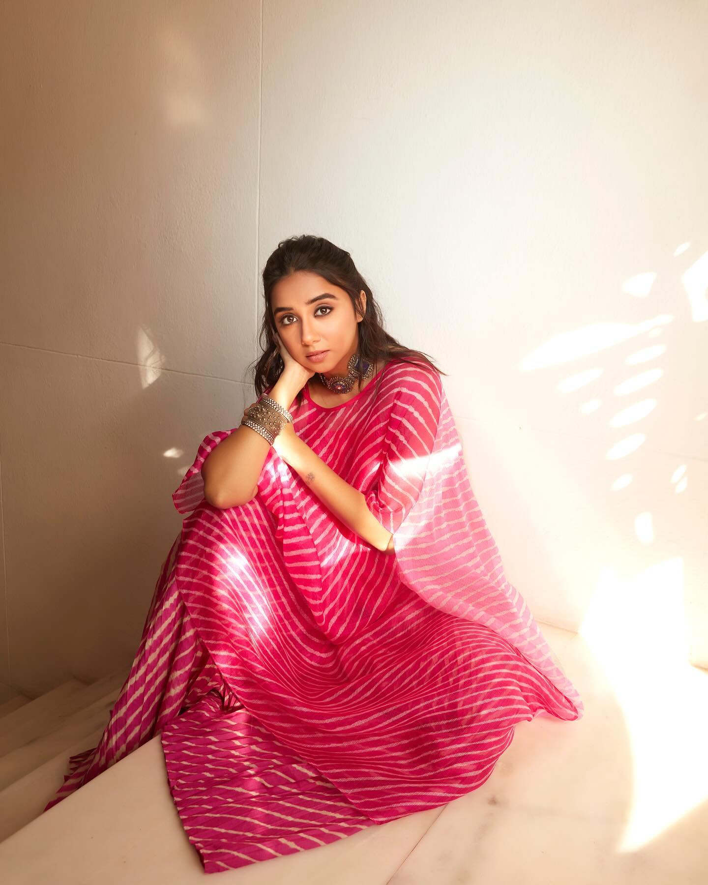 Who is Prajakta Koli (MostlySane)? | Prajakta Koli Boyfriend, Age ...