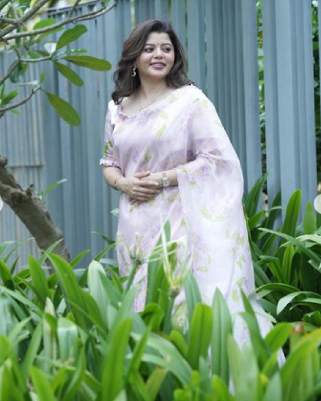 ഇടയ്ക്ക ഭര്‍ത്താവിനെ കൊണ്ട് ഞാനിതിന് ഫോഴ്‌സ് ചെയ്യിപ്പിക്കാറുണ്ട് ...