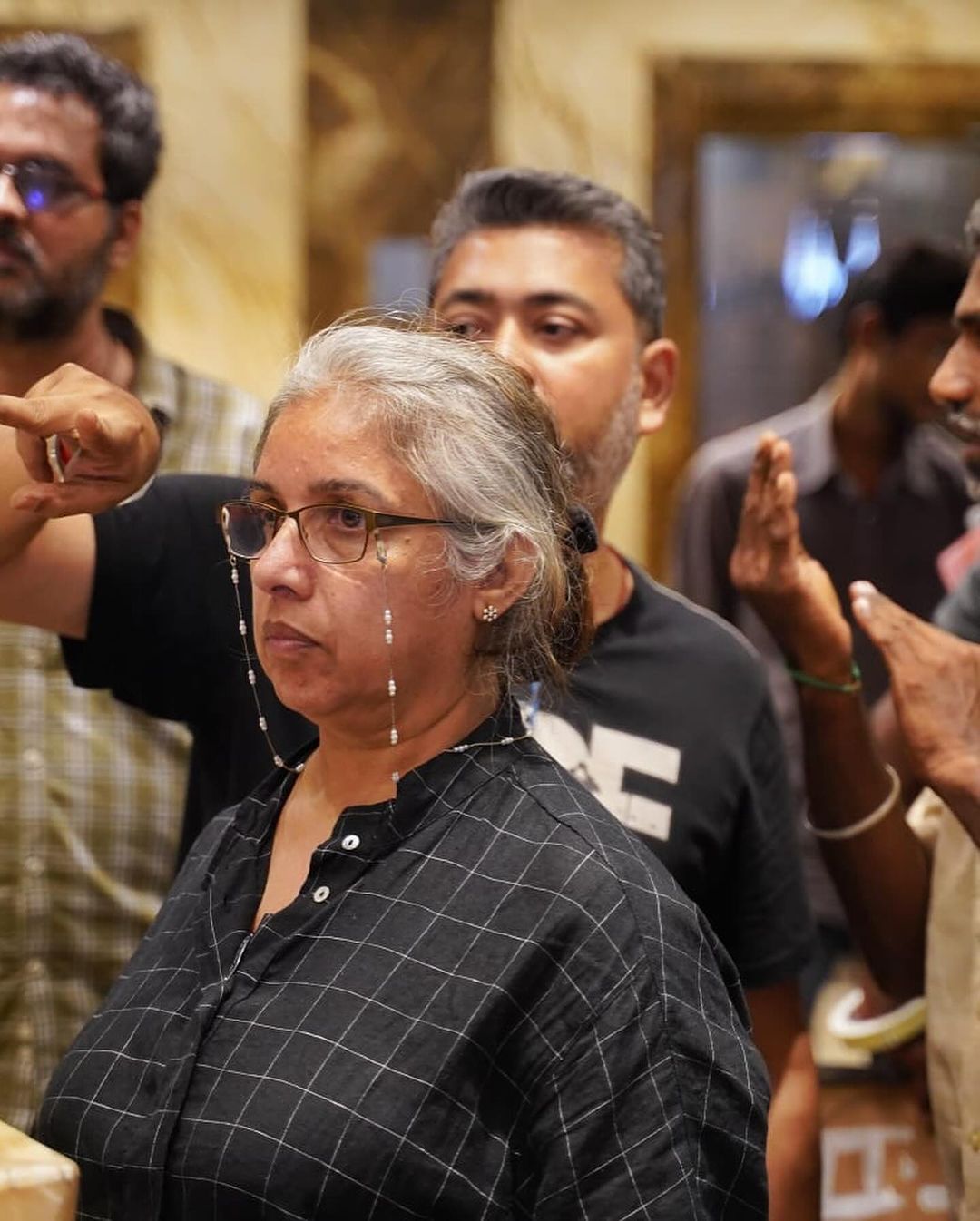 നരച്ച മുടിയിഴകൾ കാട്ടി രേവതി; പ്രായം ഒളിക്കാനില്ല; ശ്രദ്ധ നേടി പ്രിയ നടിയുടെ ചിത്രങ്ങൾ | Revathi ...