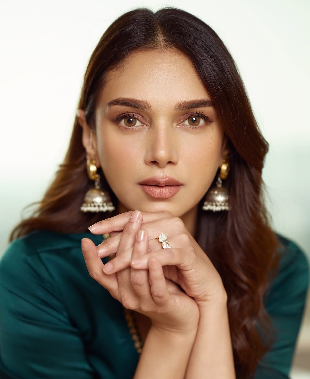 Aditi Rao Hydari: உன் கண்ணு அழகுக்குதான்.. கன்னடா நாட்ட வாங்கி தரட்டுமா ...