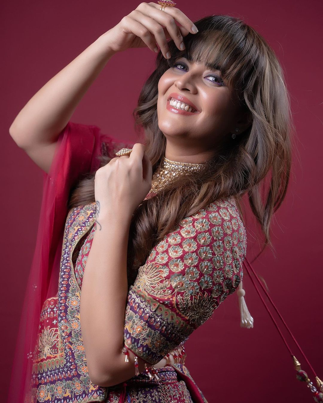 Anasuya Bharadwaj: అదిరిన గ్లామర్.. క్యూట్ లుక్స్.. అనసూయ అందాలు చూస్తే ...