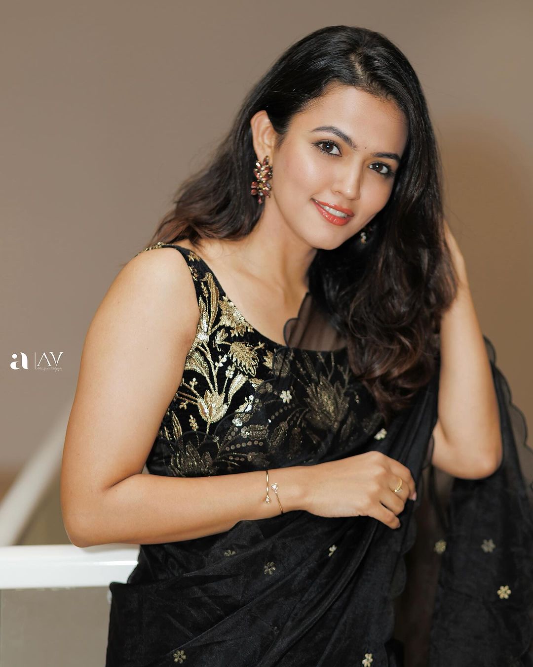 Aparna Das’s Elegant Fashion This Festive Season - Filmibeat