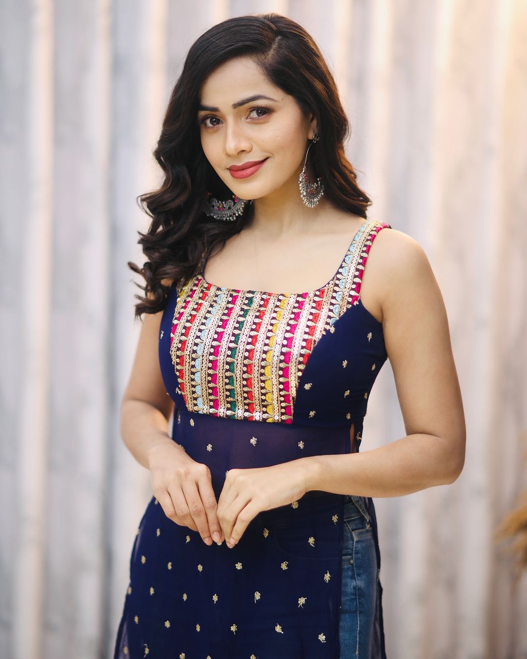 Bigg Boss Kannada 11 Wildcard Contestant: Who Is Shobha Shetty? Popular ...