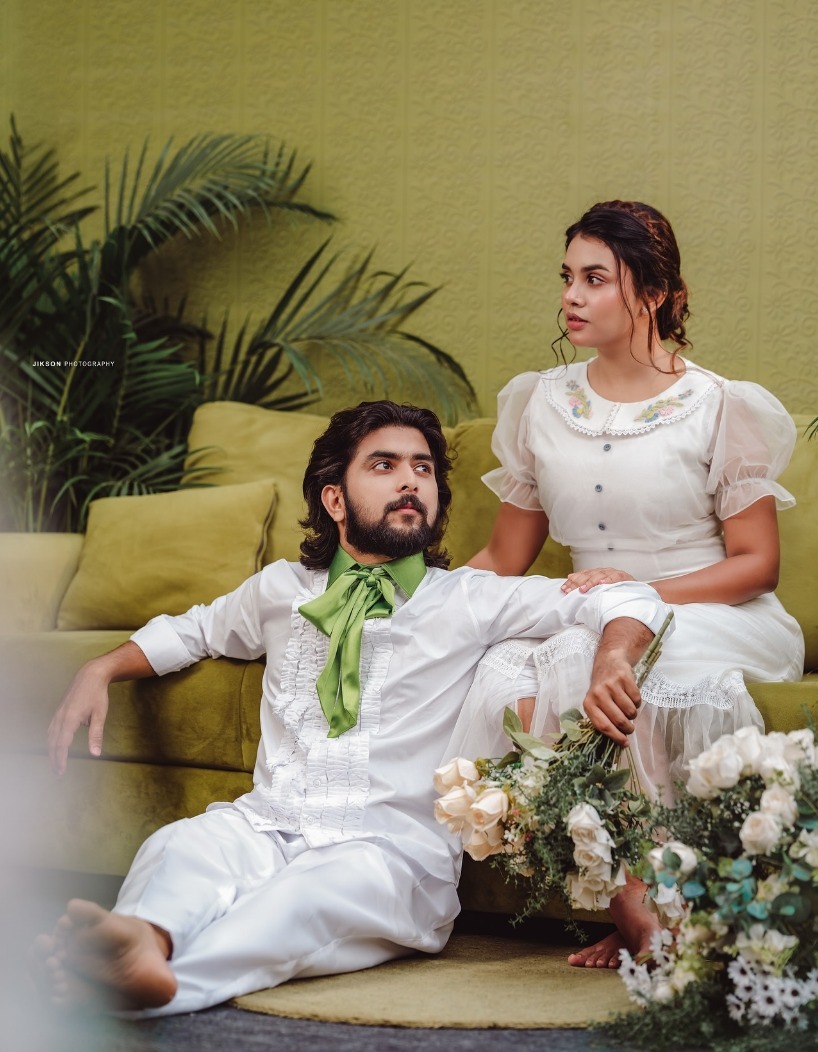 'മെയ്ഡ് ഇൻ ഹെവൻ... ഈ നൂറ്റാണ്ടിലെ റോമിയോയേയും ജൂലിയറ്റിനേയും കാണുന്ന ...