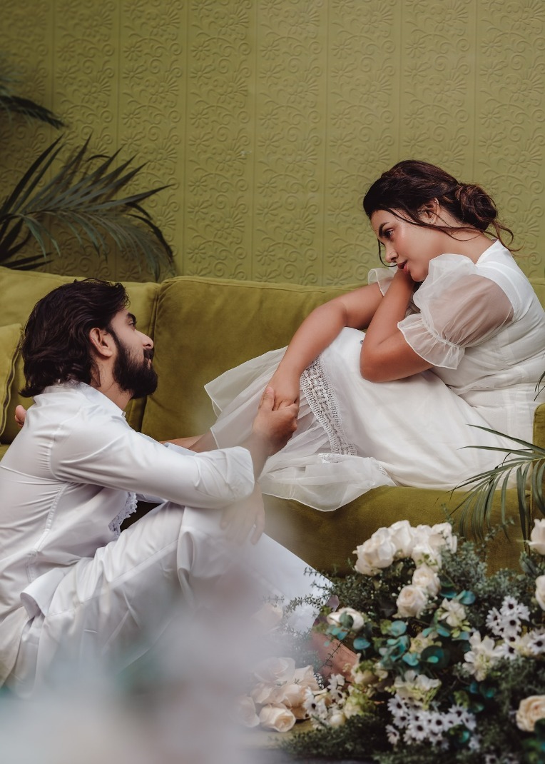 'മെയ്ഡ് ഇൻ ഹെവൻ... ഈ നൂറ്റാണ്ടിലെ റോമിയോയേയും ജൂലിയറ്റിനേയും കാണുന്ന ...