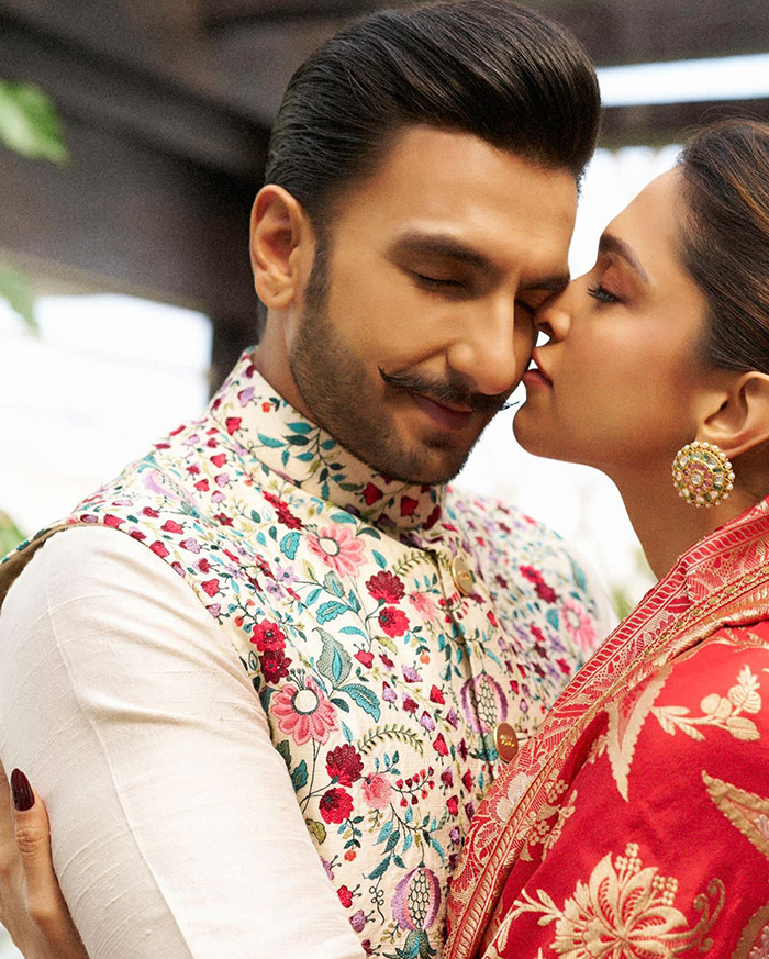 Deepika Padukone And Ranveer Singh Reveals Daughter's Name With A Photo ...
