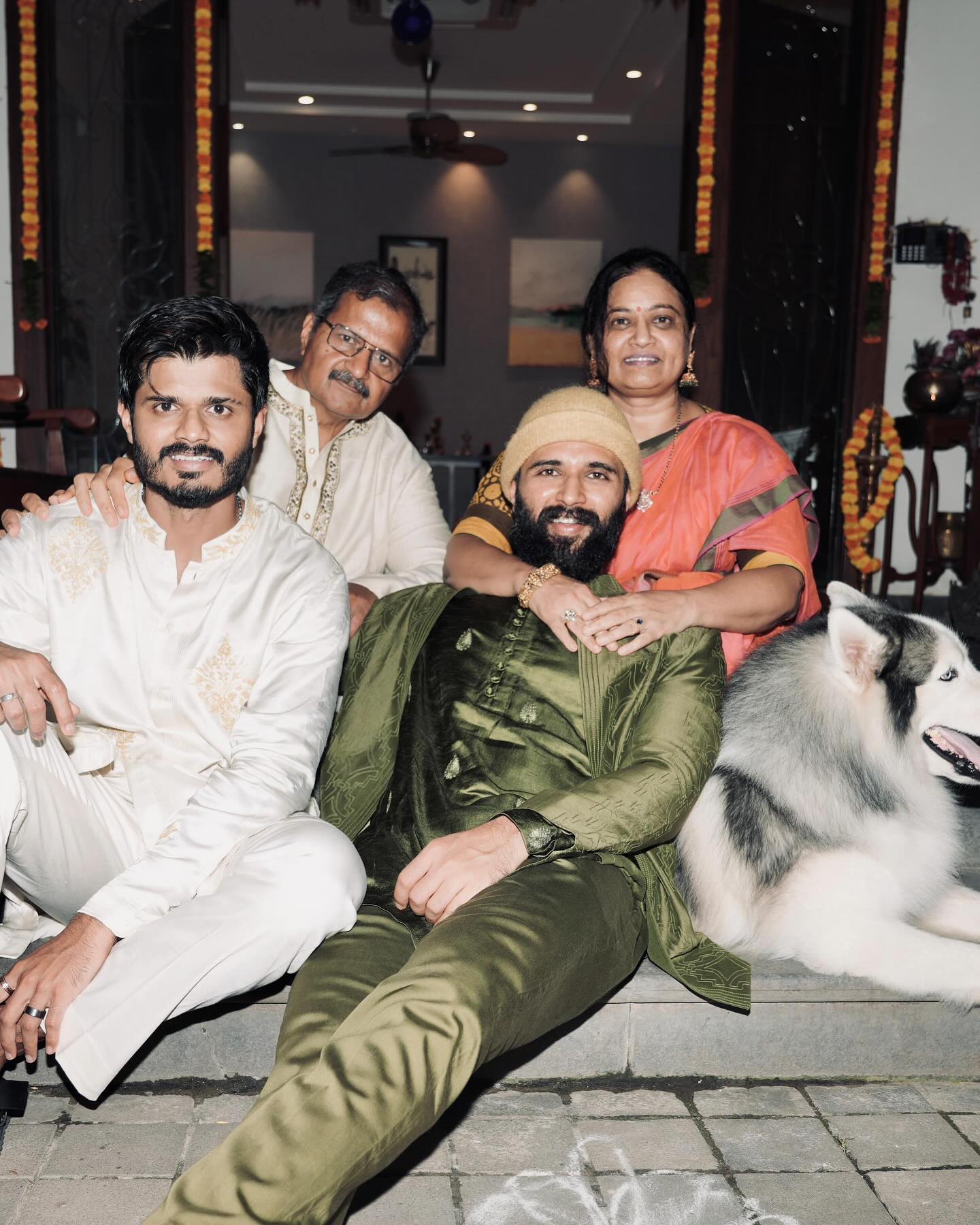 Diwali 2024: Vijay Deverakonda Celebrates Diwali 2024 with His Family ...
