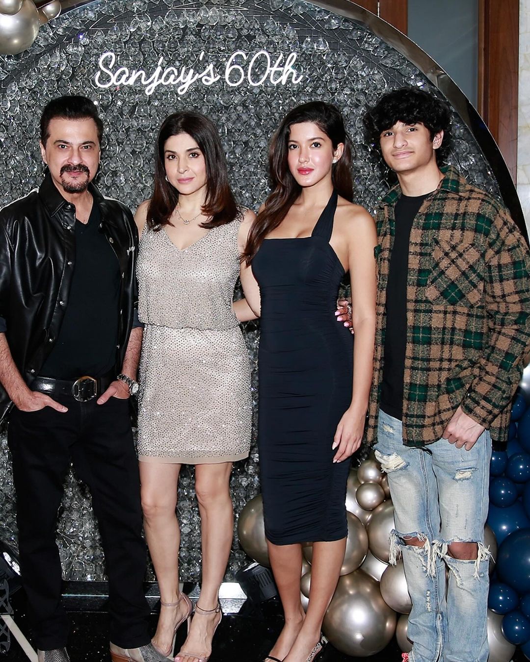 One-Night Stands To Drunken Tales: Maheep Kapoor-Sanjay Kapoor's Quirky ...