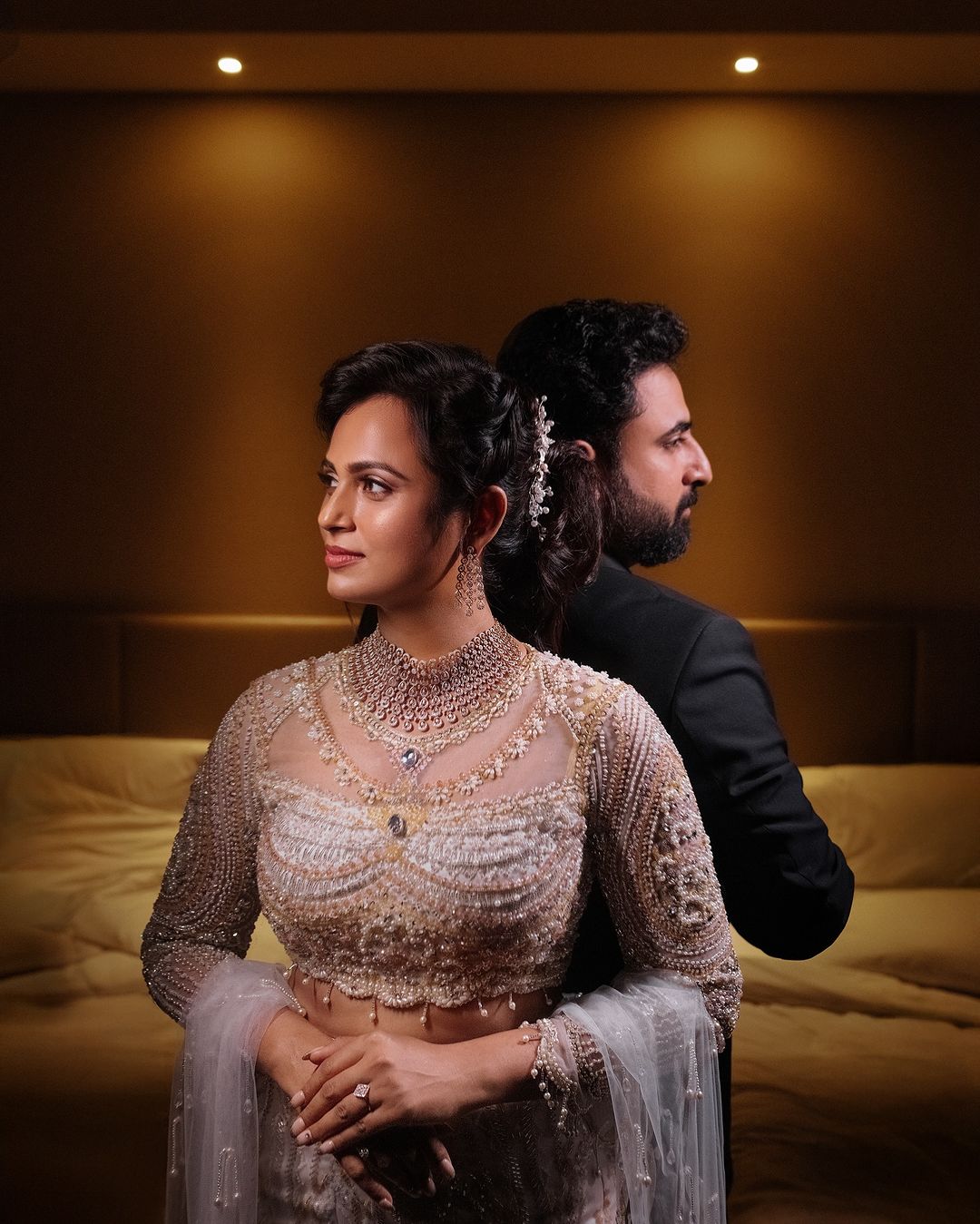 Ramya Pandiyan: கிளாமர்தான் பிடிக்காது.. ரொமான்ஸில் செண்டம் அடிக்கும் ...