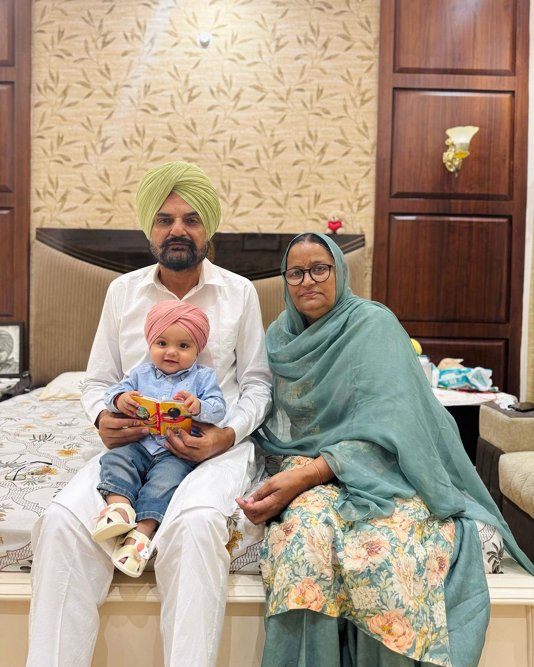 Rapper Sidhu Moose Wala's Parents Show Little Brother Shubhdeep's Face ...