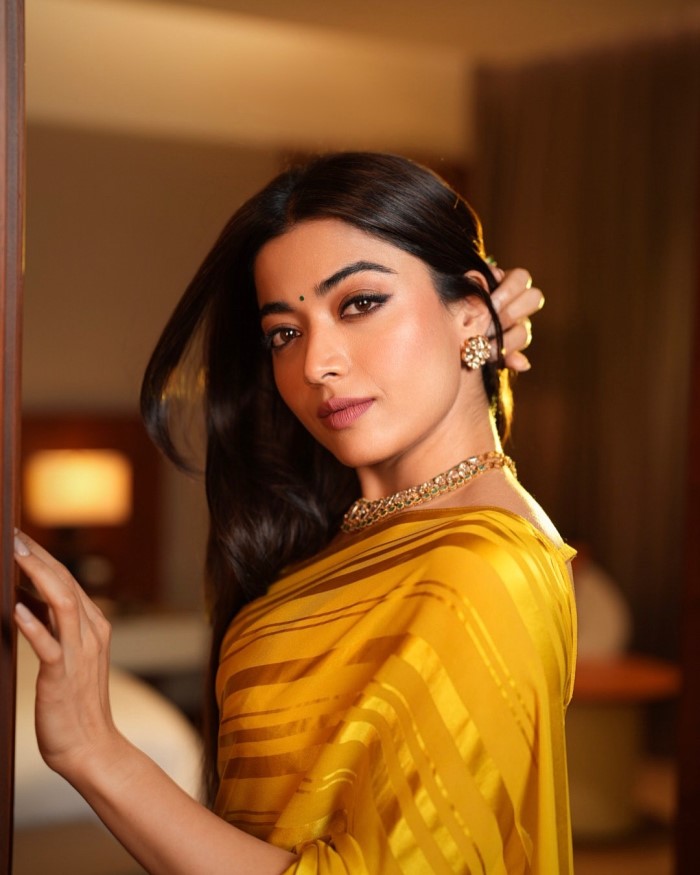 Rashmika Mandanna's Stunning Look At Kochi Event For "Pushpa 2" In Yellow Saree - Filmibeat