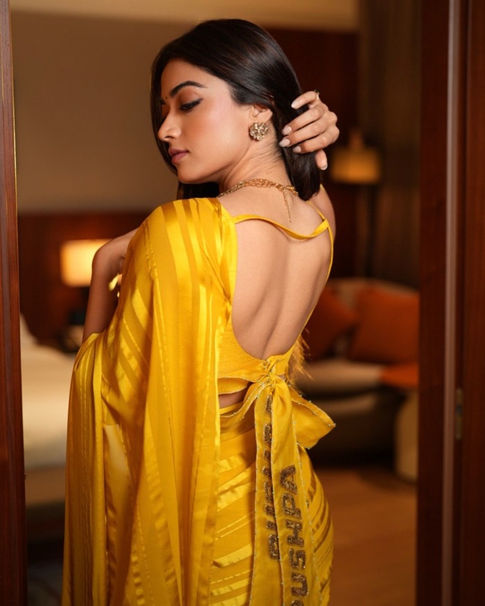 Rashmika Mandanna's Stunning Look At Kochi Event For "Pushpa 2" In Yellow Saree - Filmibeat