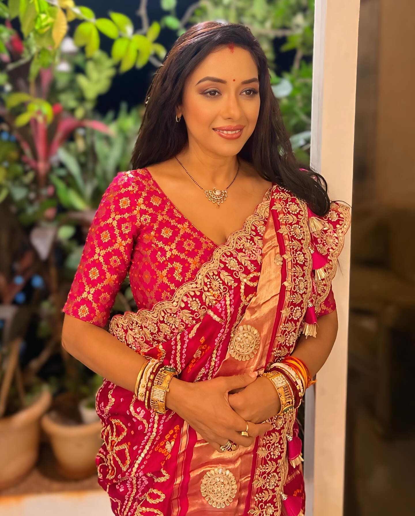 Rupali Ganguly: Photos, Husband, Family, Net Worth, Movies, and Serials ...