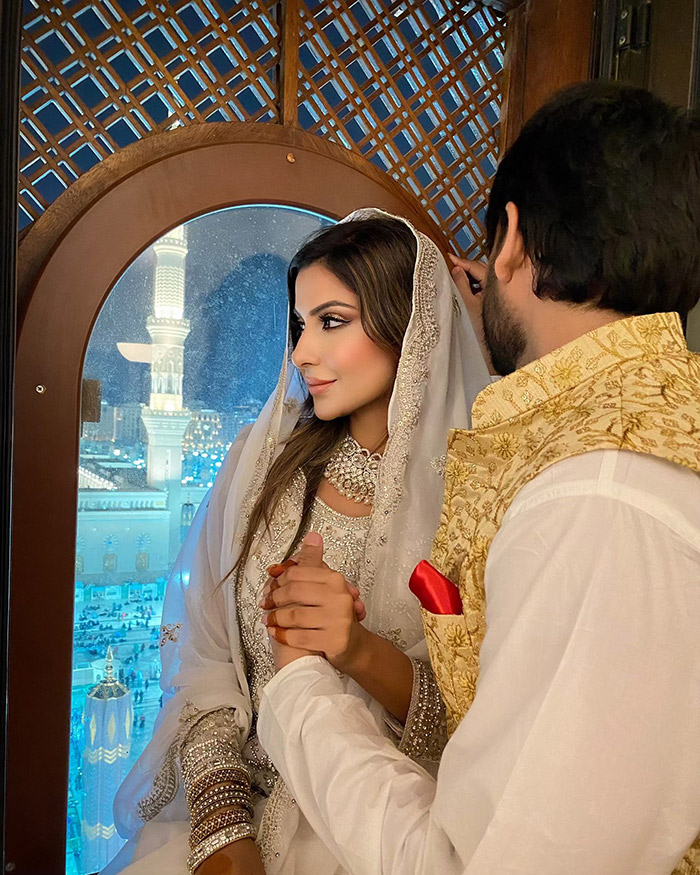 Sana Khan And Wajid's Beautiful Nikkah In Madinah - Filmibeat