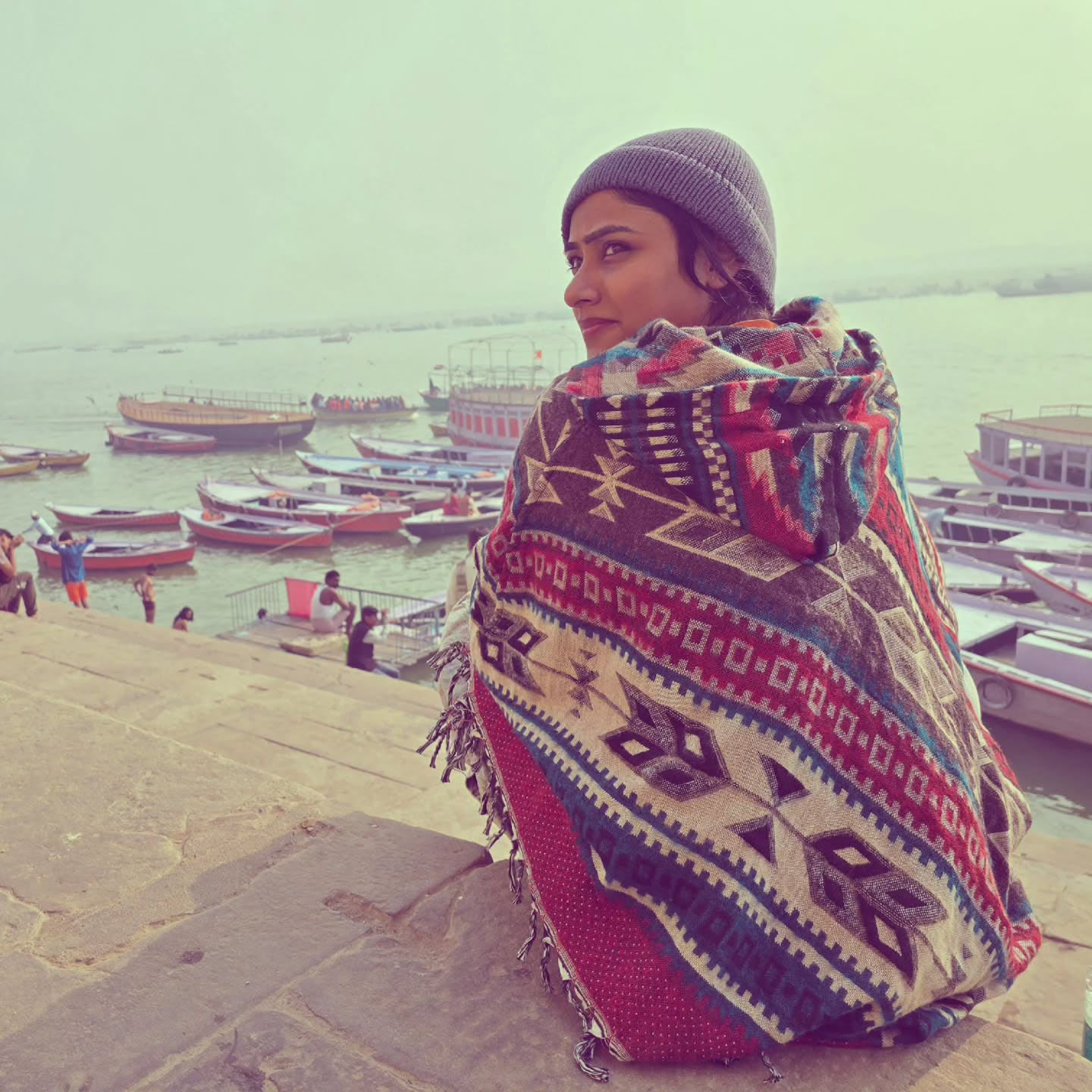 Sangeetha Sringeri Finds Serenity In The Whispers Of The Ganga At Kashi Varanasi - Filmibeat