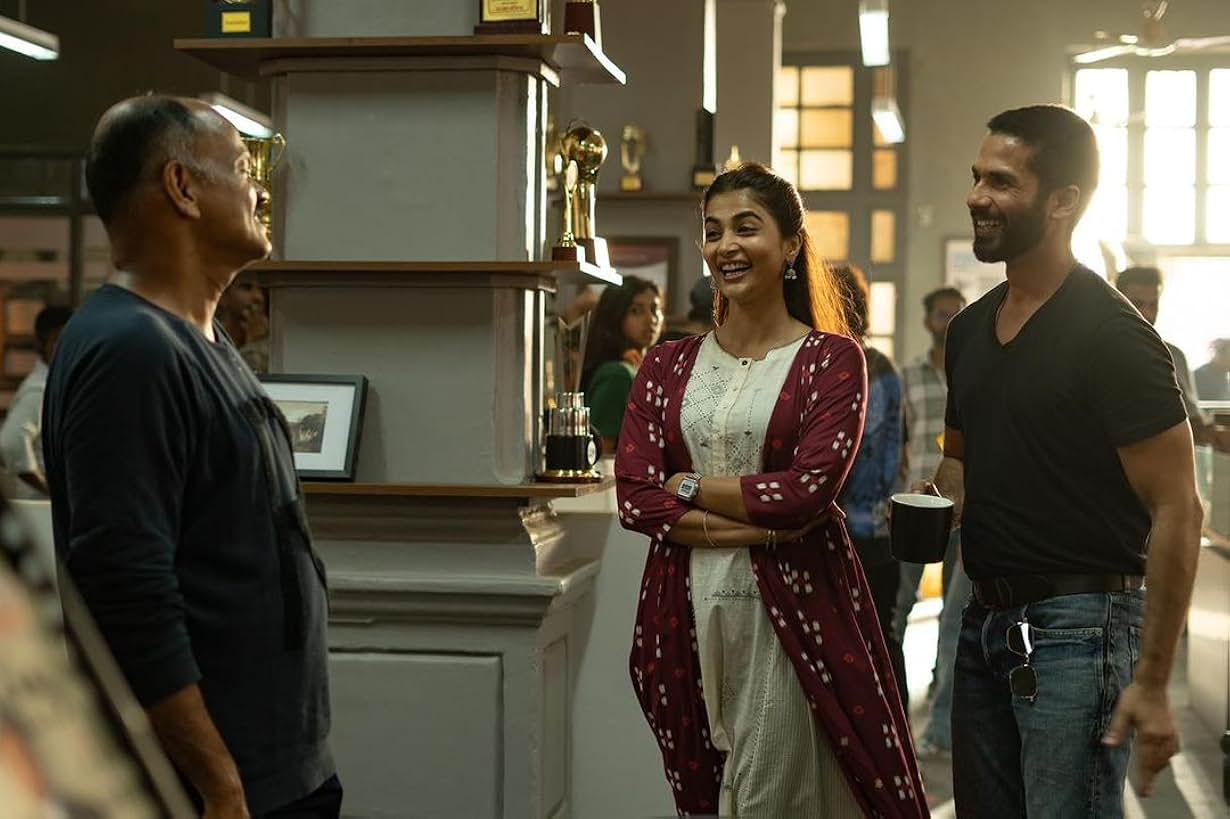 Shahid Kapoor and Pooja Hegde's Action-Thriller 'Deva' to Release Date ...