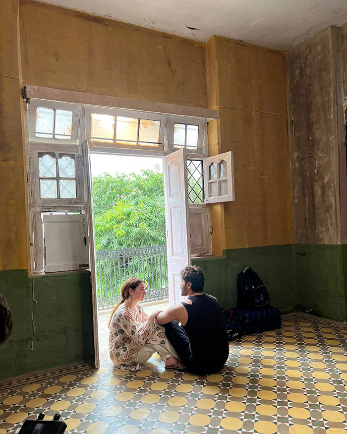 Sharjeena Shares Heartfelt Last Goodbye To 'Kabhi Main Kabhi Tum' Fans ...