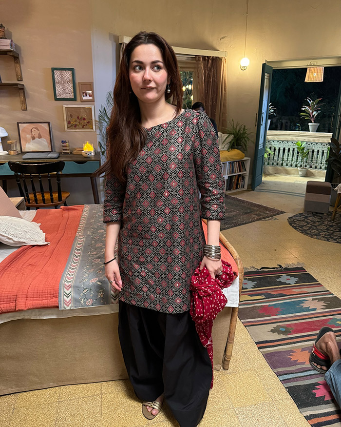 Sharjeena Shares Heartfelt Last Goodbye To 'Kabhi Main Kabhi Tum' Fans ...