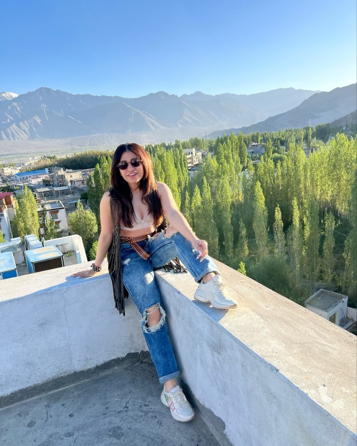 Tulsi Kumar: Photos, Songs, Age, Biography, Family, Boyfriend, And Net ...