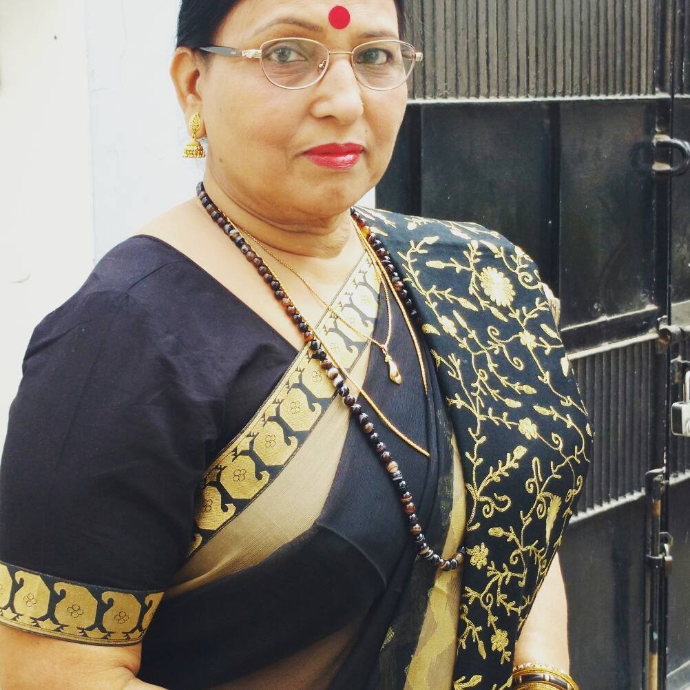 Who Is Singer Sharda Sinha: The 'Nightingale Of Bihar' Who Touched ...