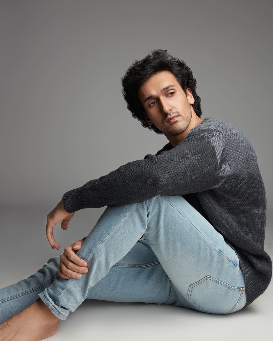 Who Is Yashvardhan Ahuja? Age, Family Background, Bollywood Ties ...