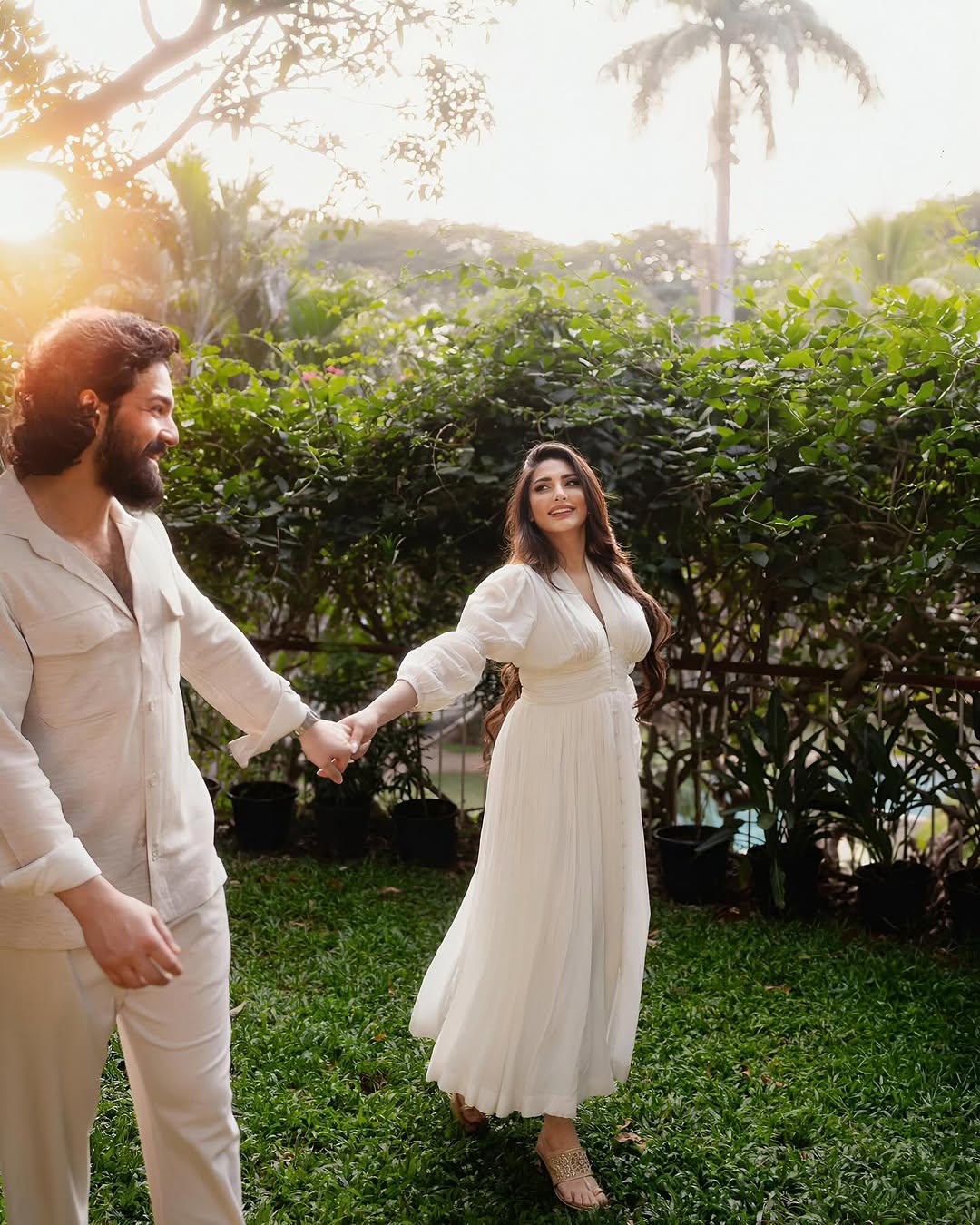 Who Was Akhil Akkineni's First Fiancée Before Zainab Ravdjee? All About His Previous Engagement ...