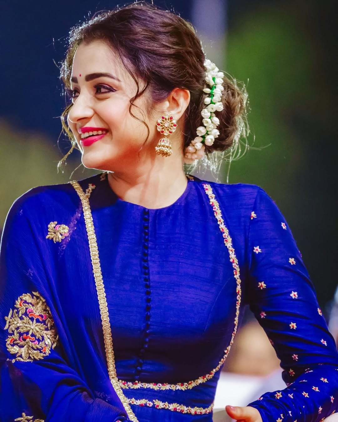 നയൻതാരയ്ക്കും മുകളിൽ, ഇനി അജിത്തിനൊപ്പം, സൂപ്പർതാരങ്ങൾക്കൊപ്പം തുടരെ ...