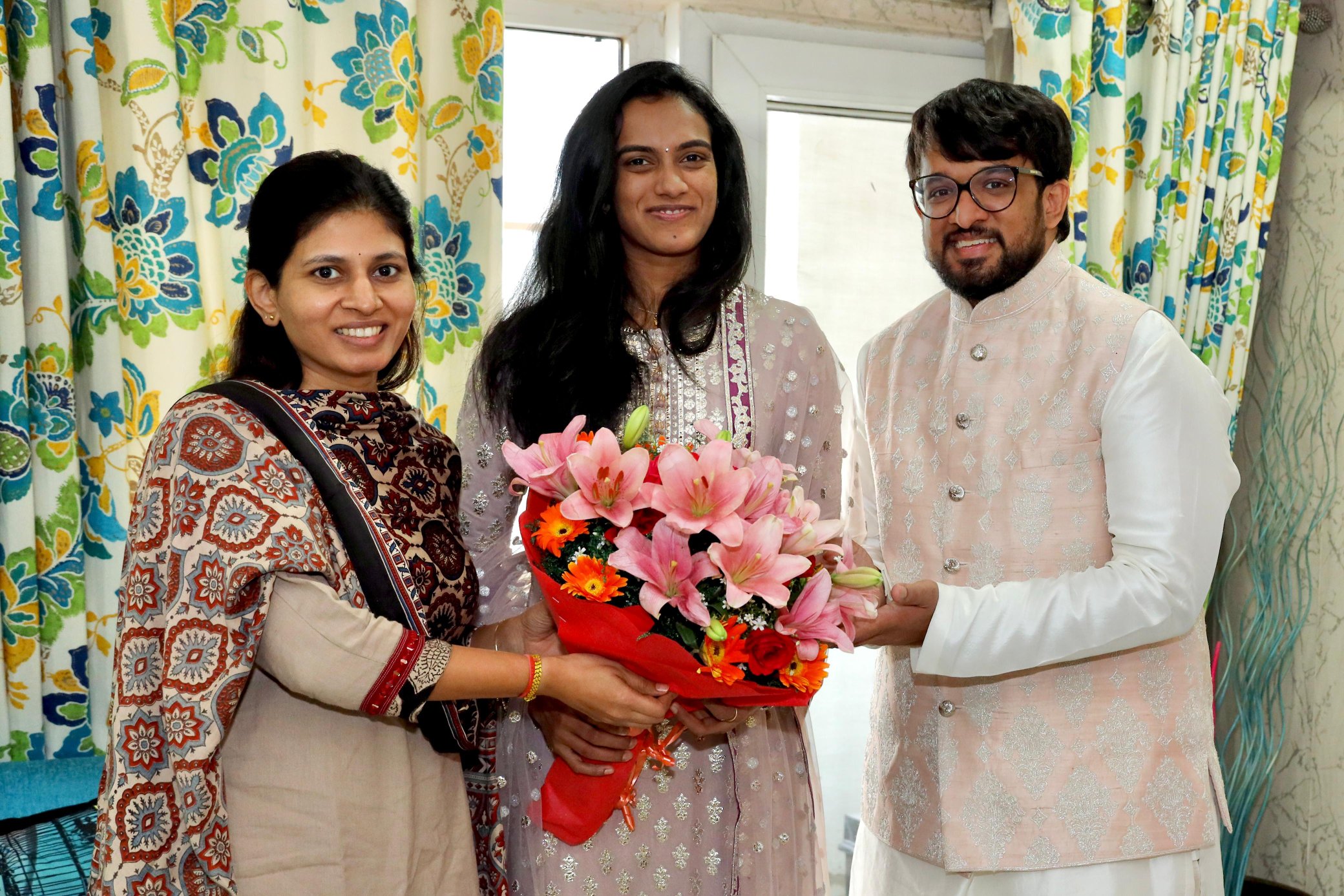 Badminton Star PV Sindhu Along With Venkata Dutta Sai Invited PM Modi ...