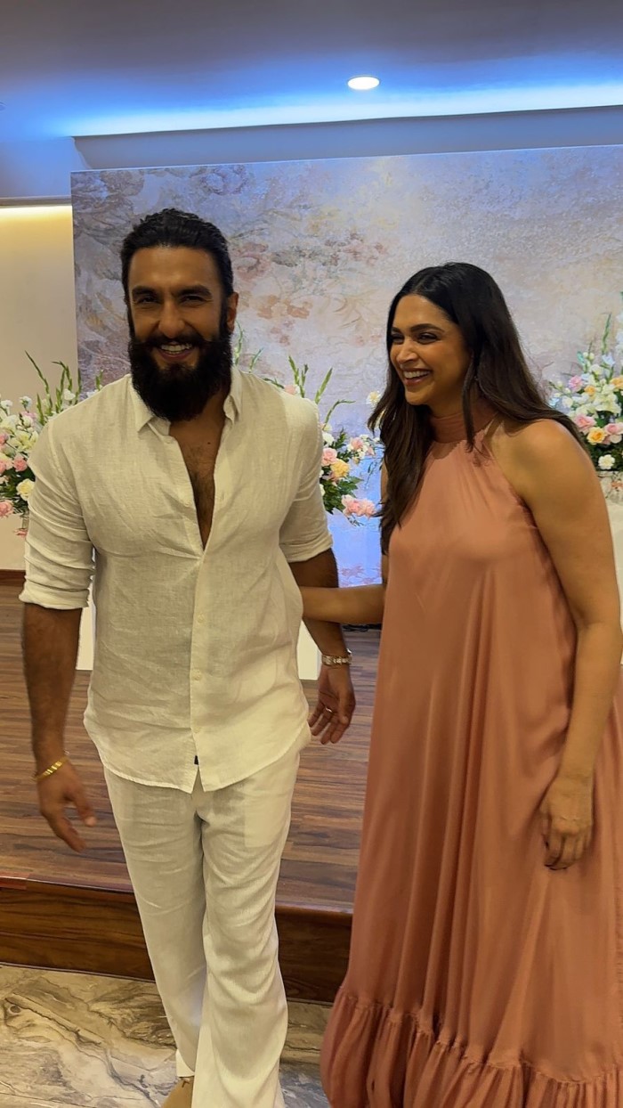 Deepika Padukone And Ranveer Singh's Intimate Introduction Of Baby Dua ...