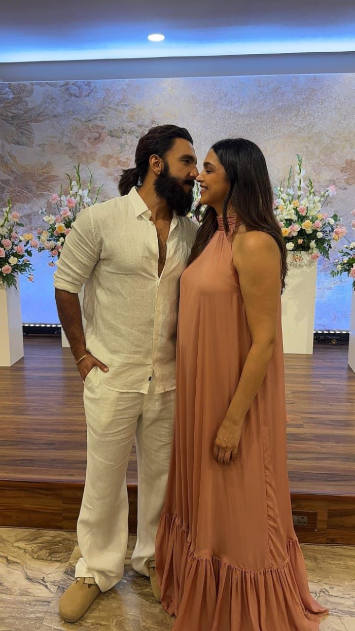 Deepika Padukone And Ranveer Singh's Intimate Introduction Of Baby Dua ...