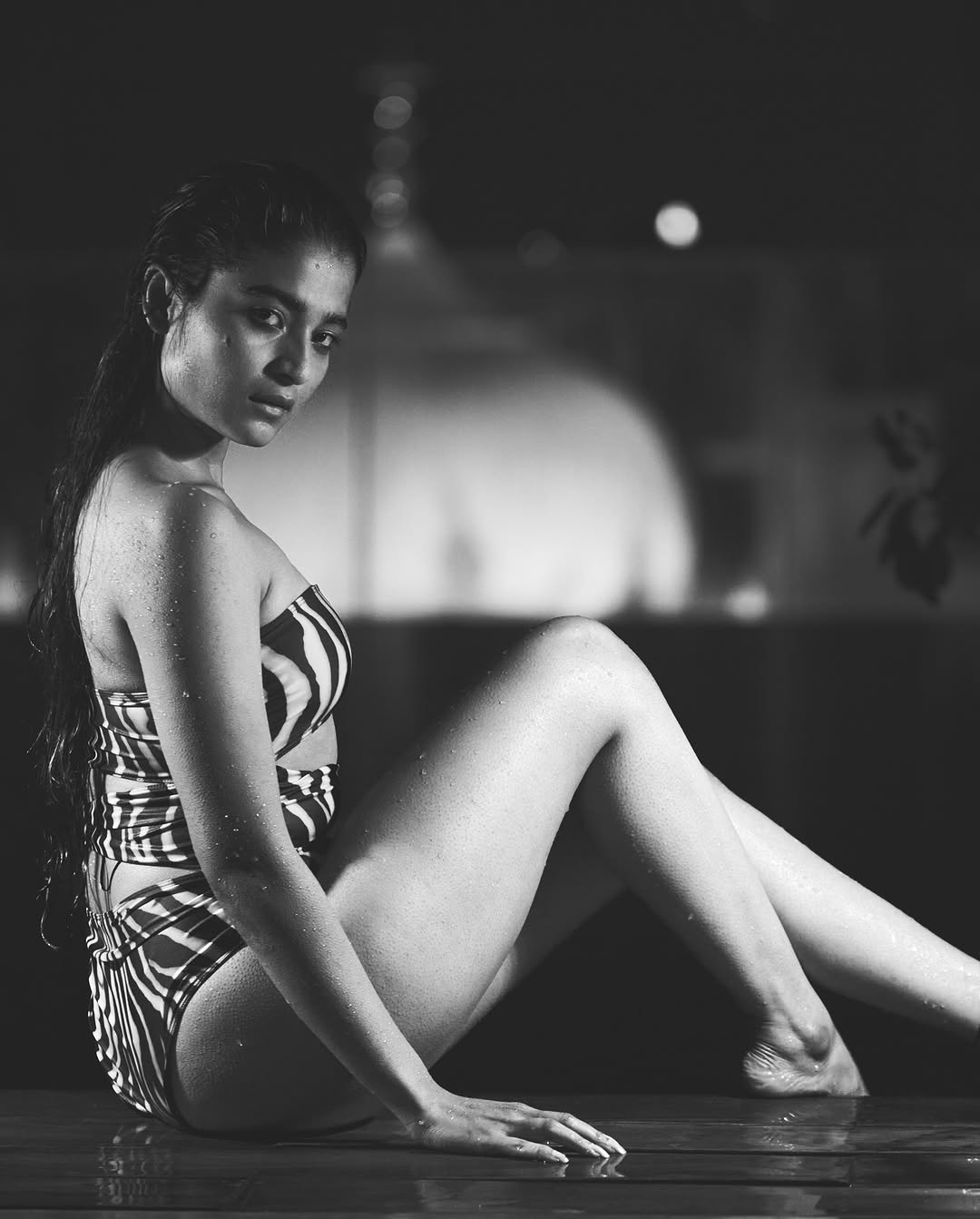 Kannada Actress Chaitra J Achar's Bold Swimsuit Photoshoot Goes Viral - Filmibeat