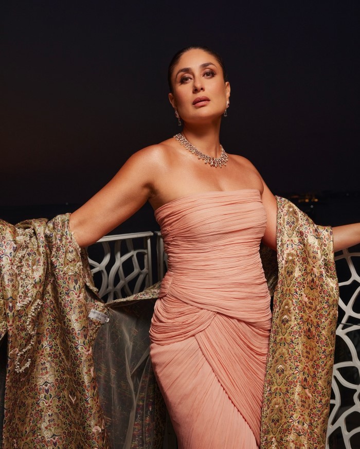 Kareena Kapoor's Elegant Photoshoot For Bvlgari’s Aeterna Collection: A ...