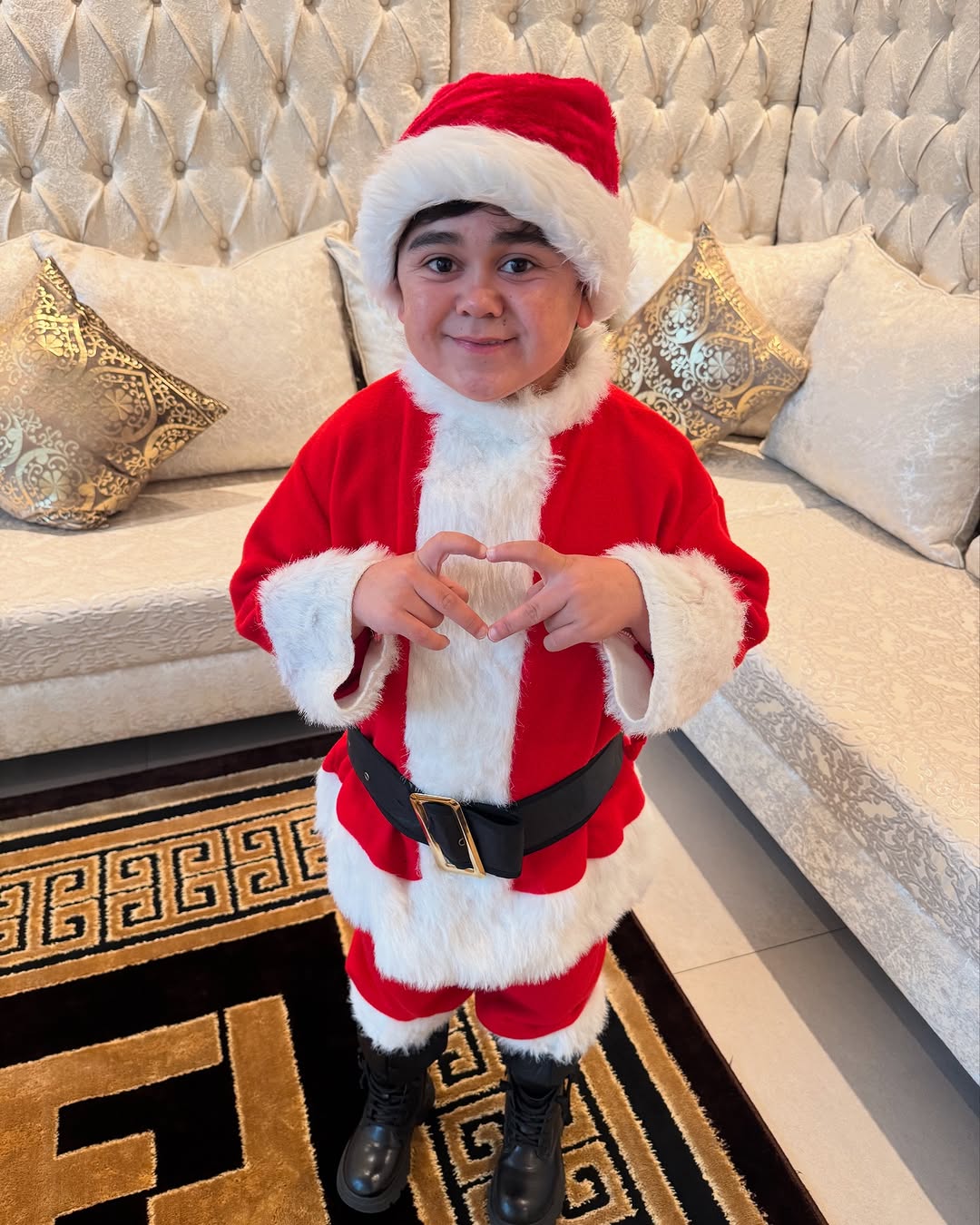 Laughter Chefs Season 2: Rubina Dilaik To Mallika Sherwat, The New Star ...