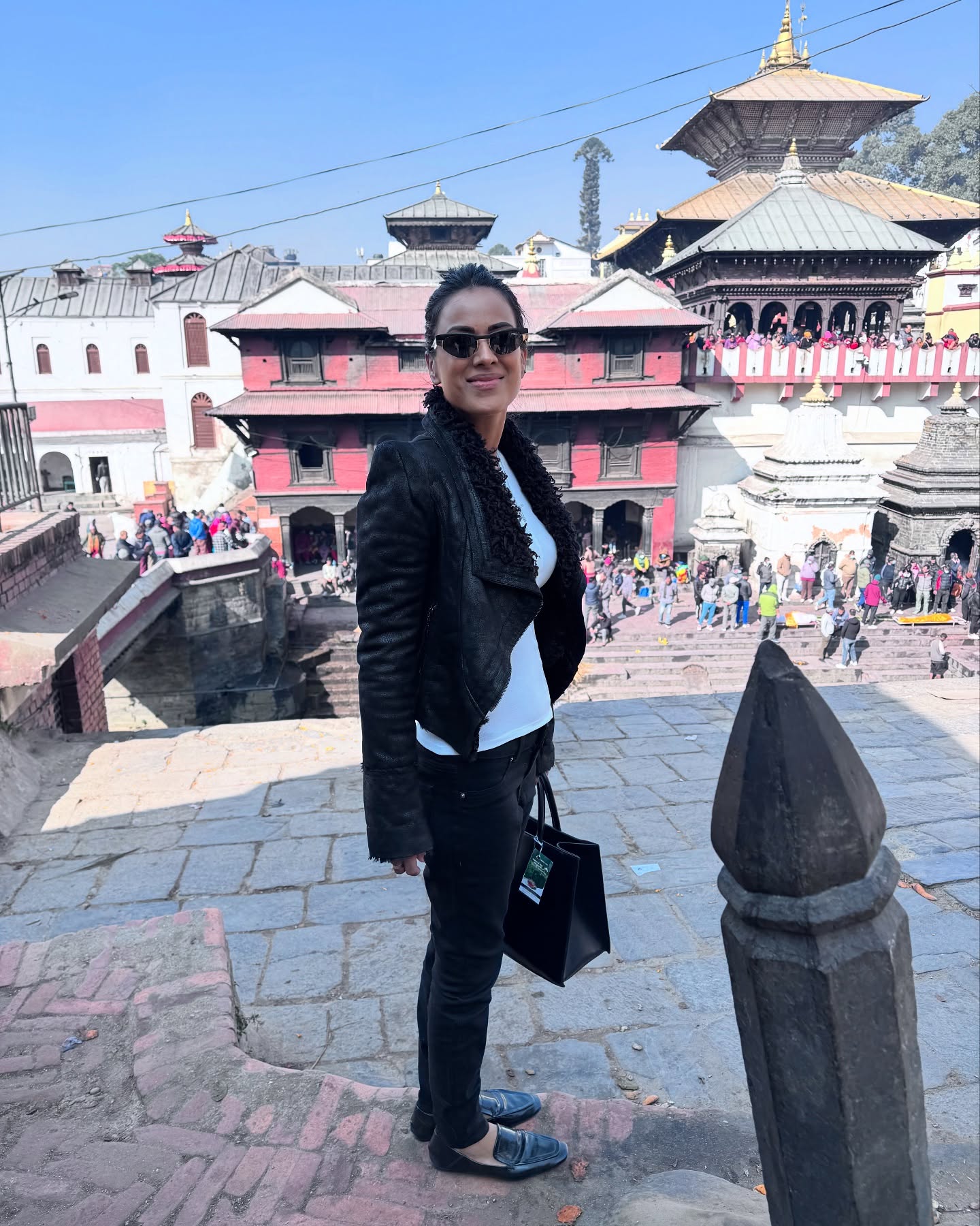 Nia Sharma Finds Solace And Blessings At The Sacred Pashupatinath ...
