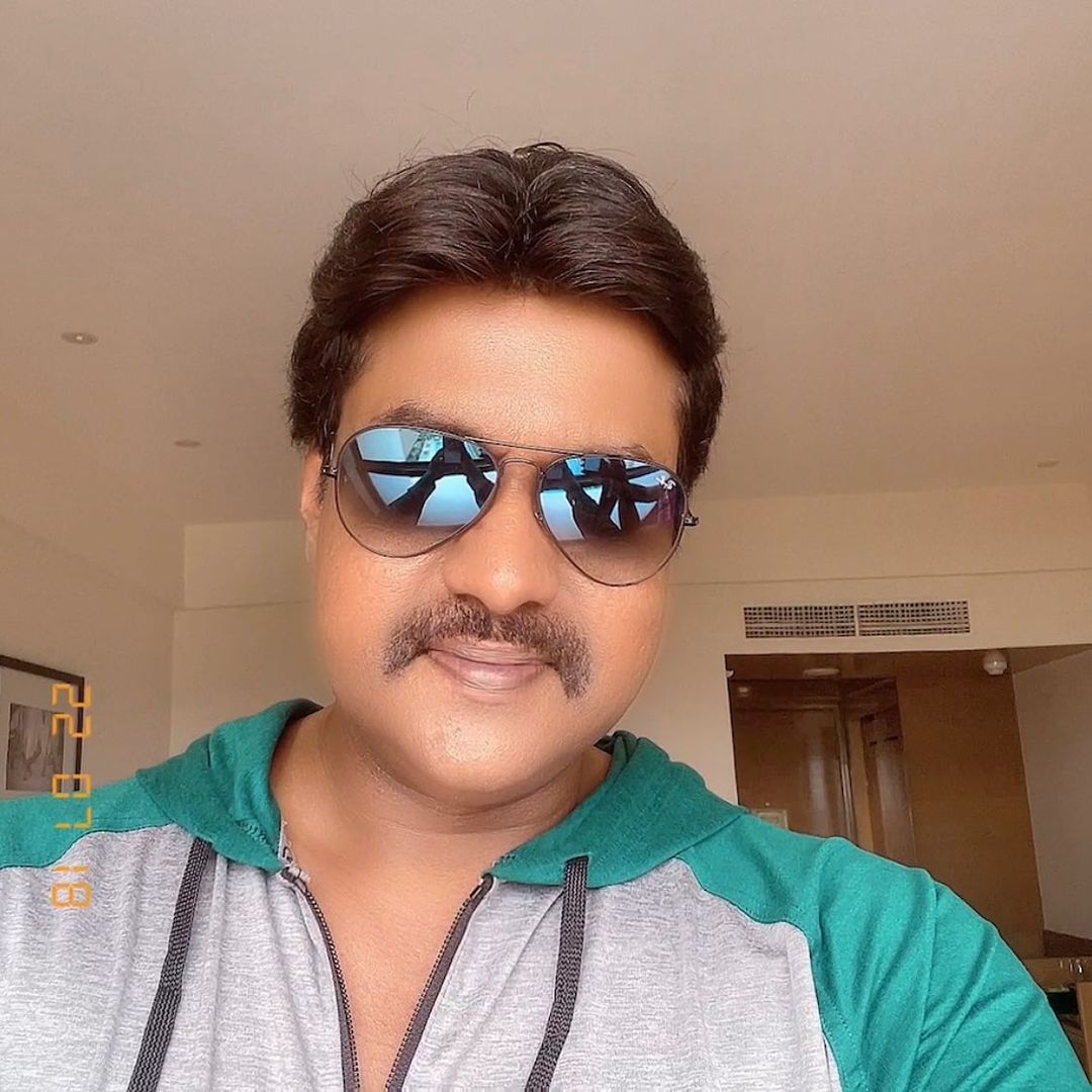 Pushpa 2: The Rule: Allu Arjun, Rashmika Mandanna, Fahadh Faasil & More ...