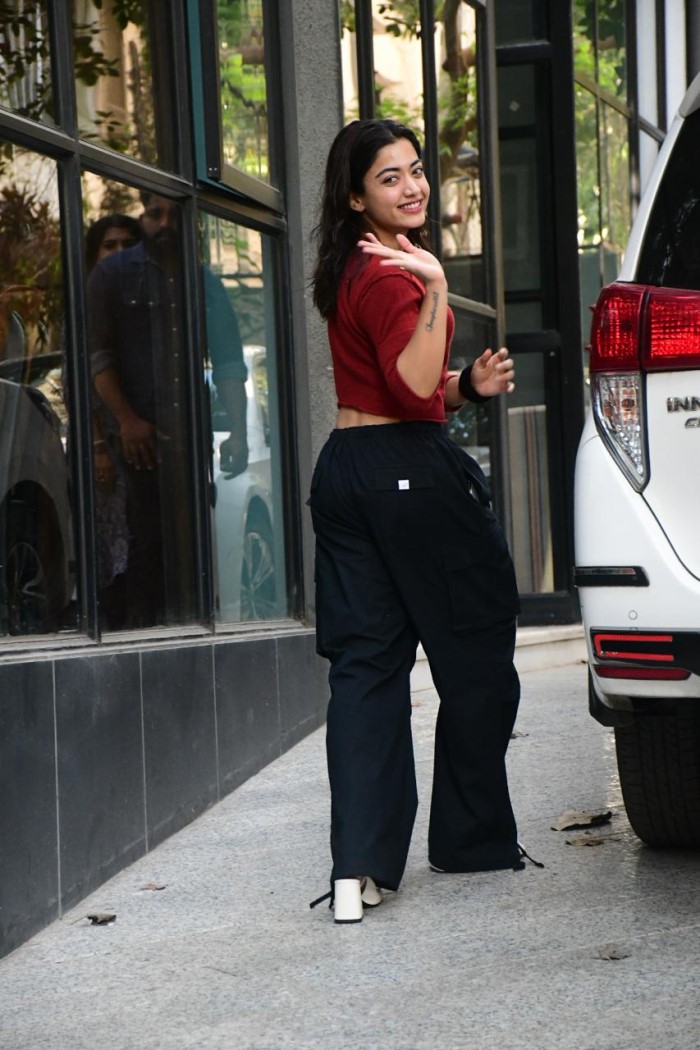 Rashmika Mandanna Spotted At Maddock Office In Santacruz In A Chic ...
