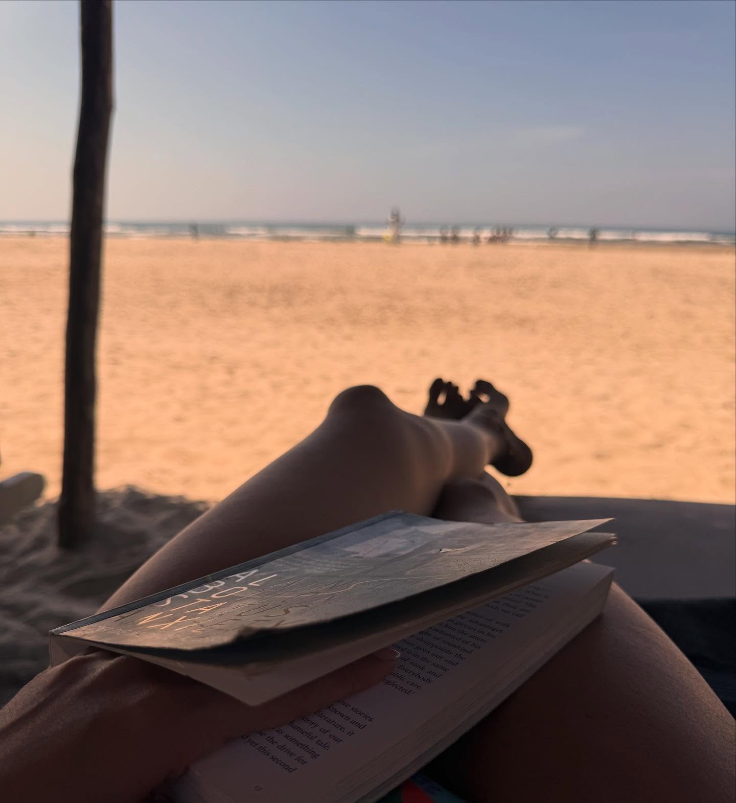 Rhea Chakraborty Enjoys a Blissful Beach Vacation, Expresses Gratitude ...