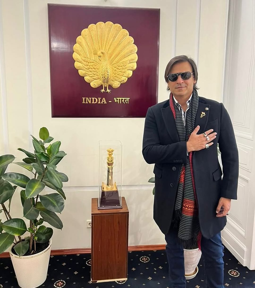 Vivek Oberoi's Rs 1200 Crore Business Empire: From Real Estate To Lab ...