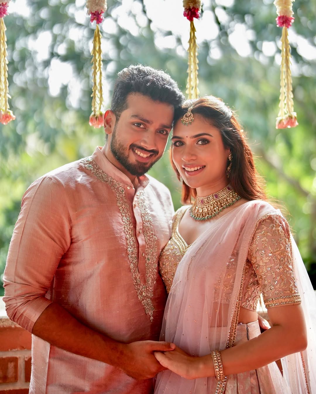 Who Is Kalidas Jayaram's Wife Tarini Kalingarayar? Everything About ...