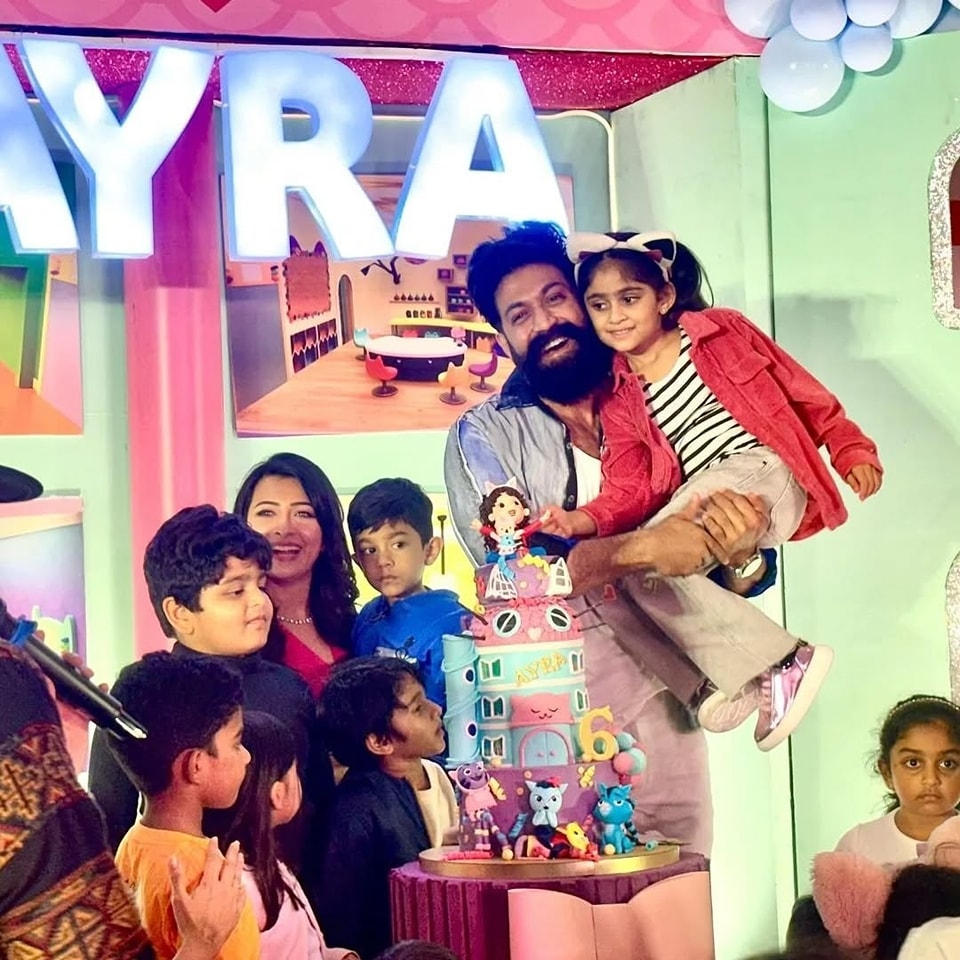 Yash And Radhika Pandit Celebrate Daughter Ayra's 6th Birthday; See Photos - Filmibeat