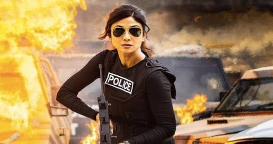 6 Iconic Cop Characters Played By Bollywood Divas Who Shined In Uniform ...